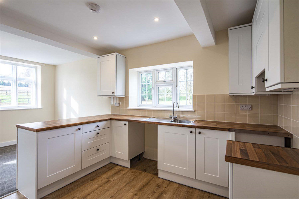 Goulds Cottage Streatley On Thames Rg8 3 Bed Cottage £2 000 Pcm £
