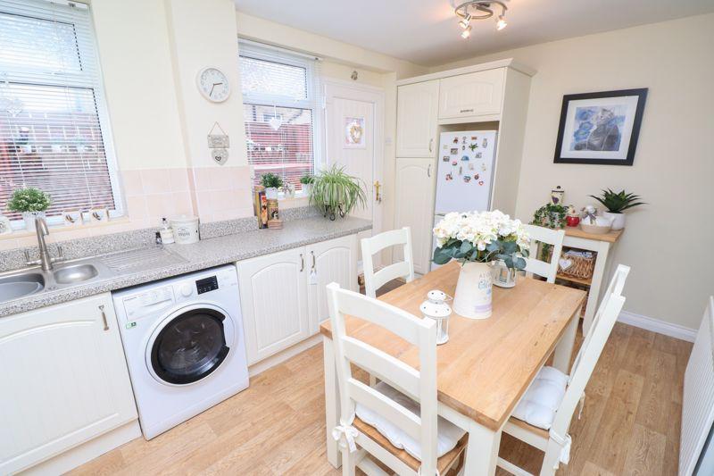 May Street, Winlaton 2 bed terraced house - £95,000