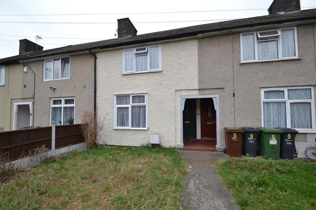 Pinley Gardens, Dagenham, Essex. 2 bed terraced house for sale - £360,000