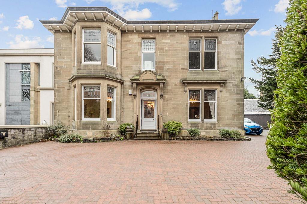 Camelon Road, Falkirk FK1 3 bed ground floor flat for sale - £323,000