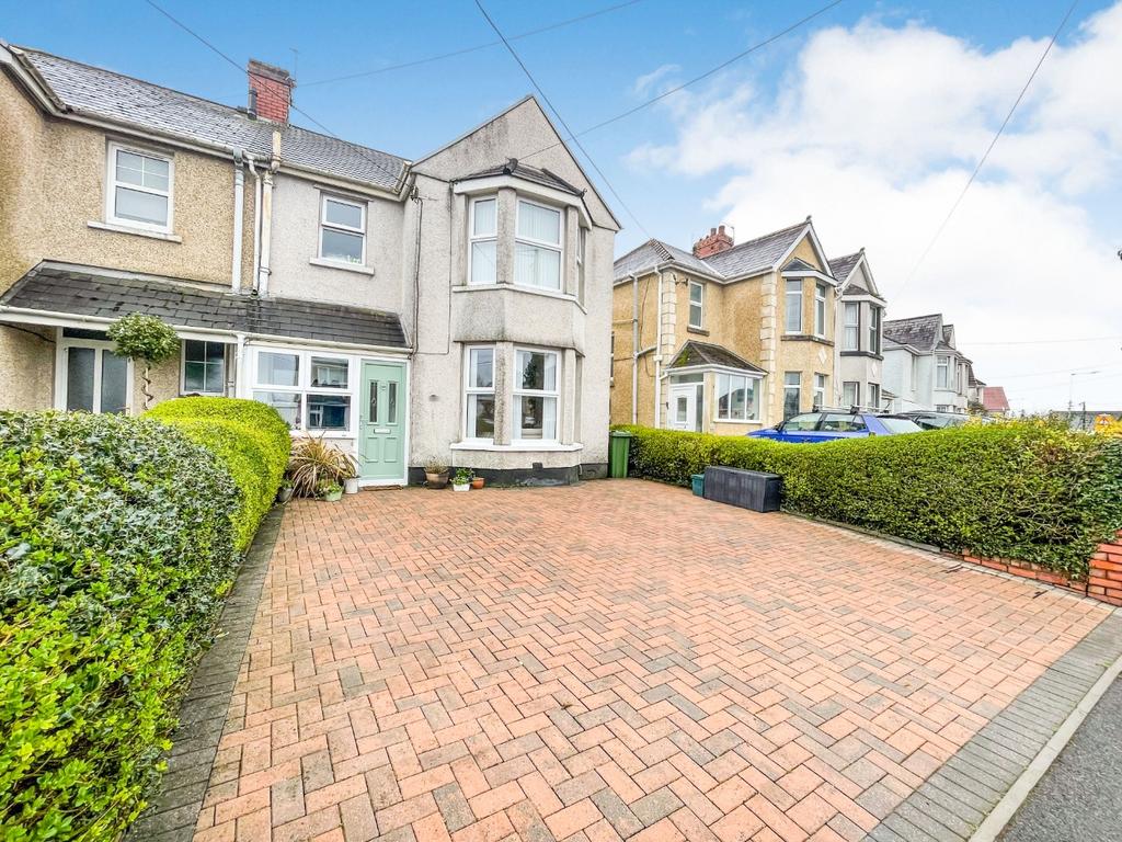 Cecil Road, Gowerton, Swansea, West... 3 bed semi-detached house - £275,000