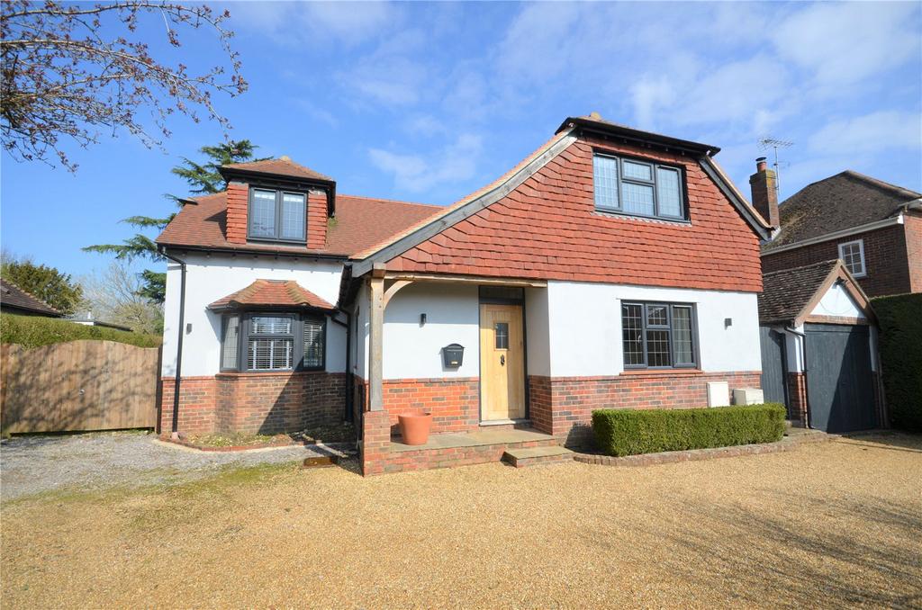 Shortheath Crest, Farnham, Surrey, GU9 4 bed detached house for sale ...
