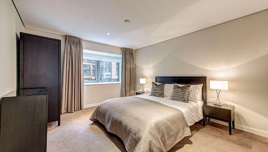 Merchant Square East, London, W2 2 bed apartment - £4,290 pcm (£990 pw)