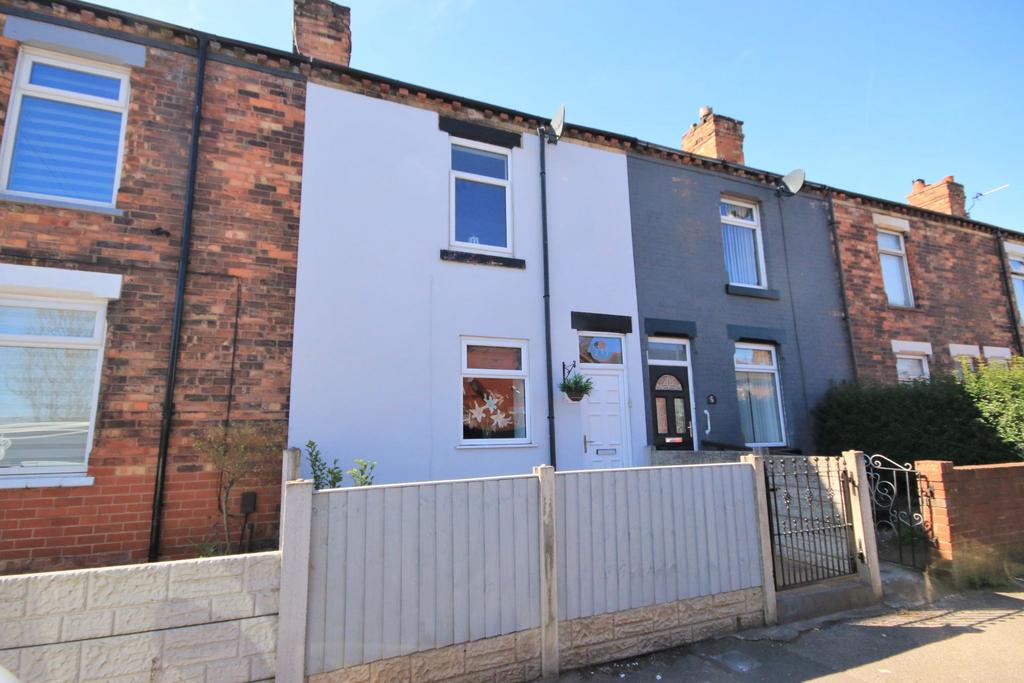Scot Lane, Newtown, Wigan, WN5 0UA 2 bed terraced house - £130,000