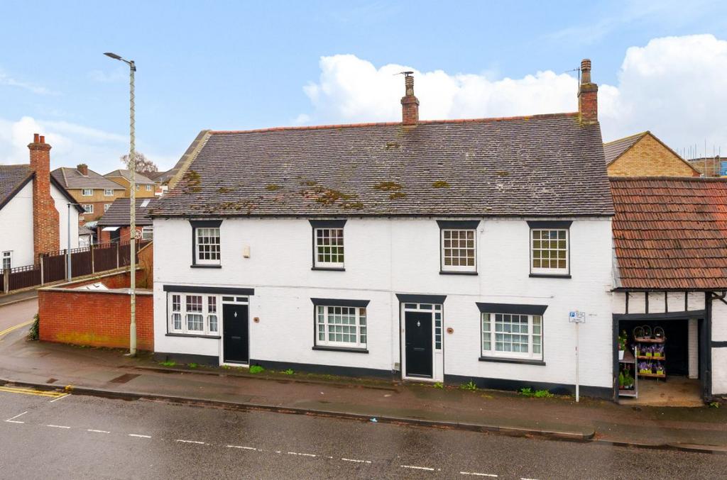High Street, Kempston, Bedford 4 bed detached house - £575,000