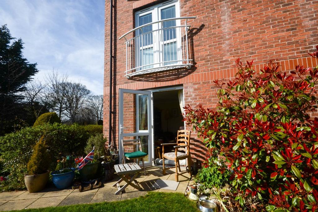 Pinfold Court, Cleadon 1 bed apartment - £110,000