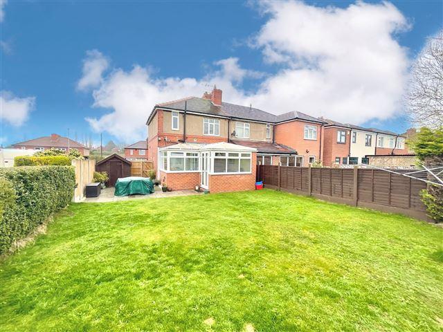 Broom Avenue, Rotherham, S60 3NH 3 bed semi-detached house - £220,000