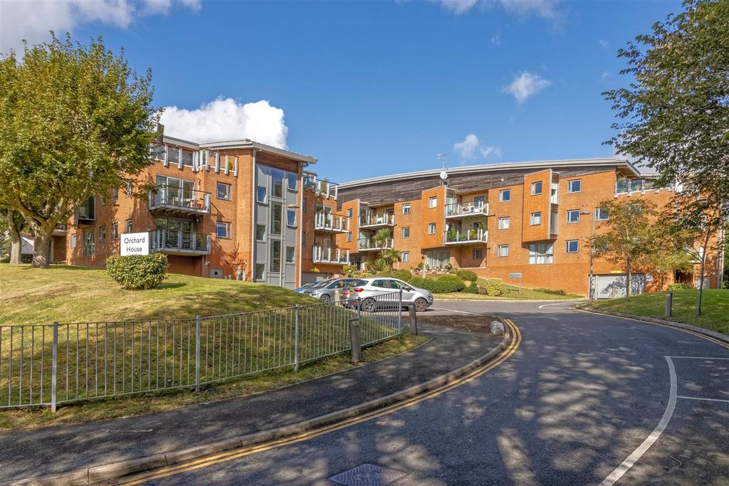 Park View Road, Hove 2 bed apartment - £475,000