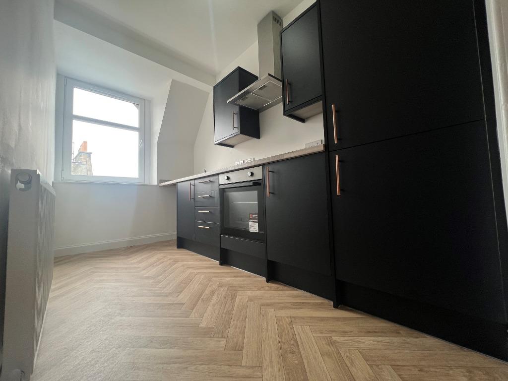 High Street, Hawick, TD9 1 bed flat - £450 pcm (£104 pw)