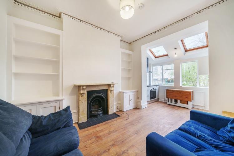Victoria Rise London SW4 1 bed apartment - £1,670 pcm (£385 pw)