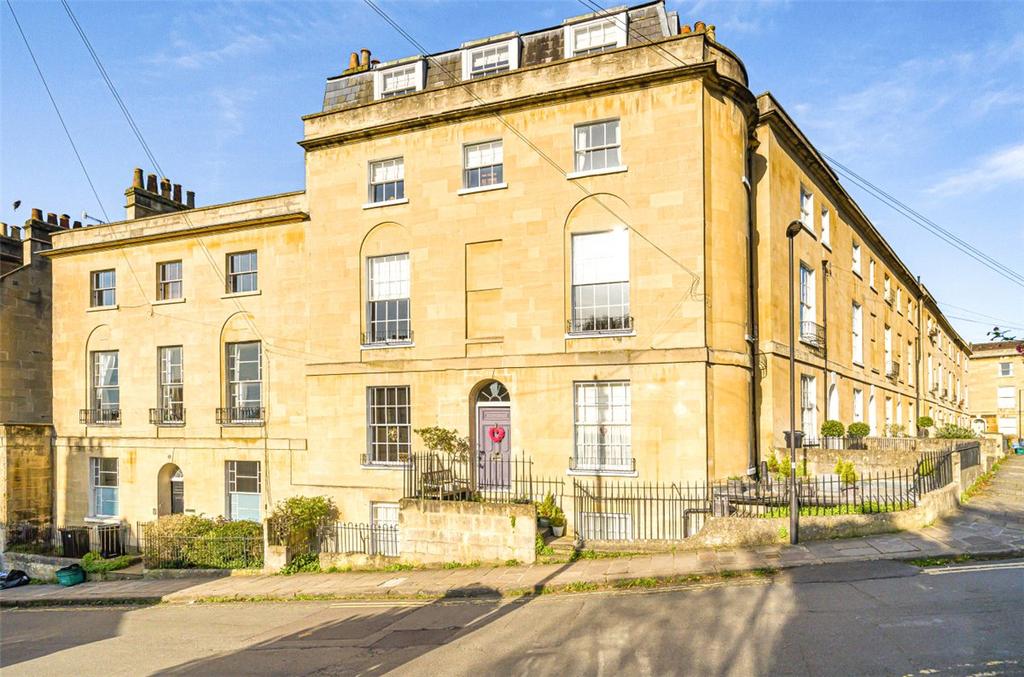 Lyncombe Hill, Bath, BA2 5 bed house - £3,500 pcm (£808 pw)