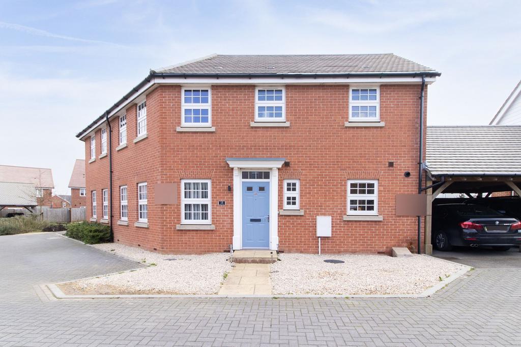 Manston Way, Margate, CT9 3 bed semi-detached house - £315,000