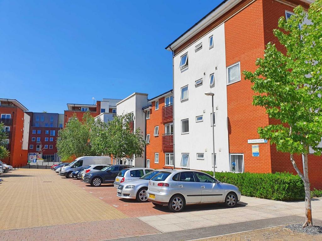 Hope Court, Ipswich 1 bed apartment - £112,000