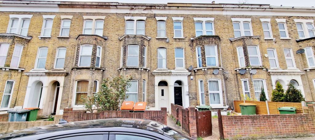 Carnarvon Road, Stratford, E15 4JW 5 bed townhouse for sale - £700,000