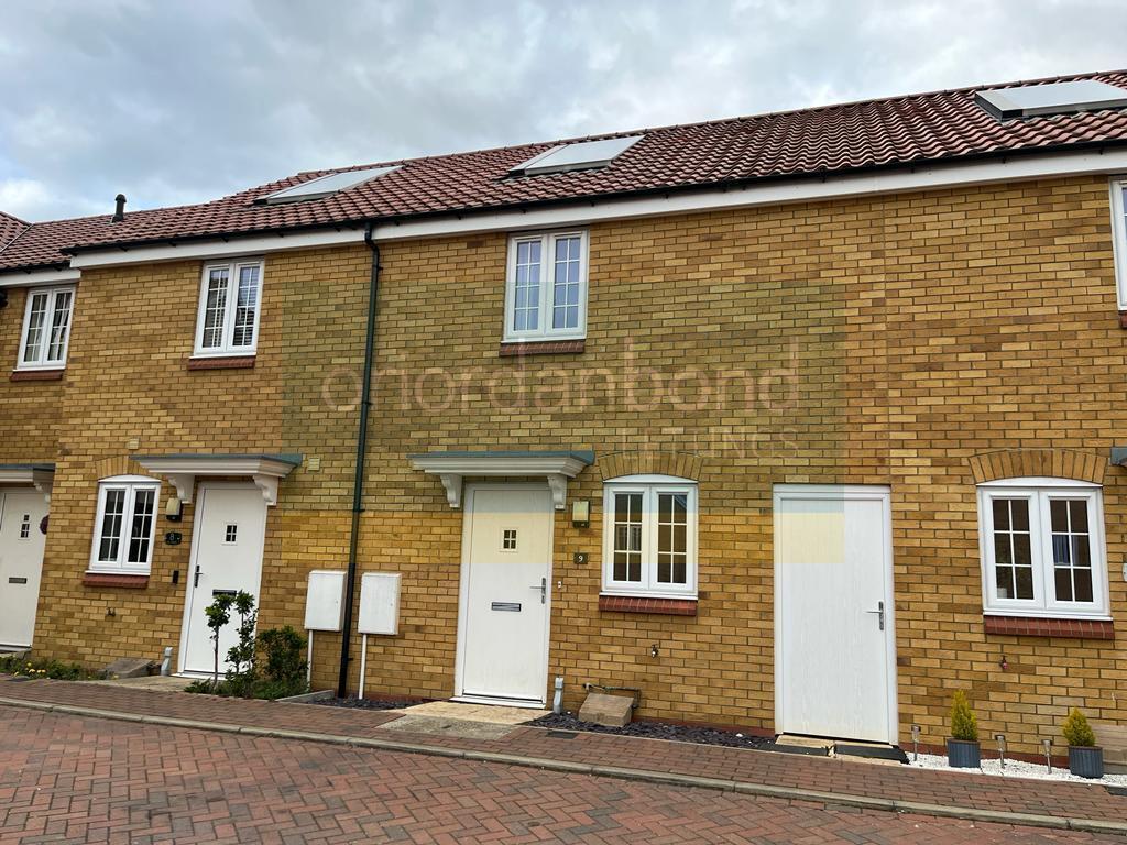 Lily Close, Burton Latimer... 2 bed terraced house - £900 pcm (£208 pw)