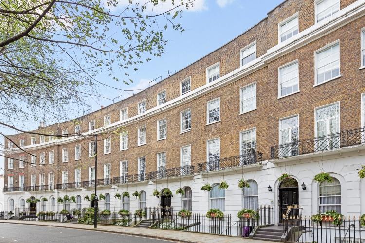 Cartwright Gardens London WC1H Studio to rent - £2,250 pcm (£519 pw)