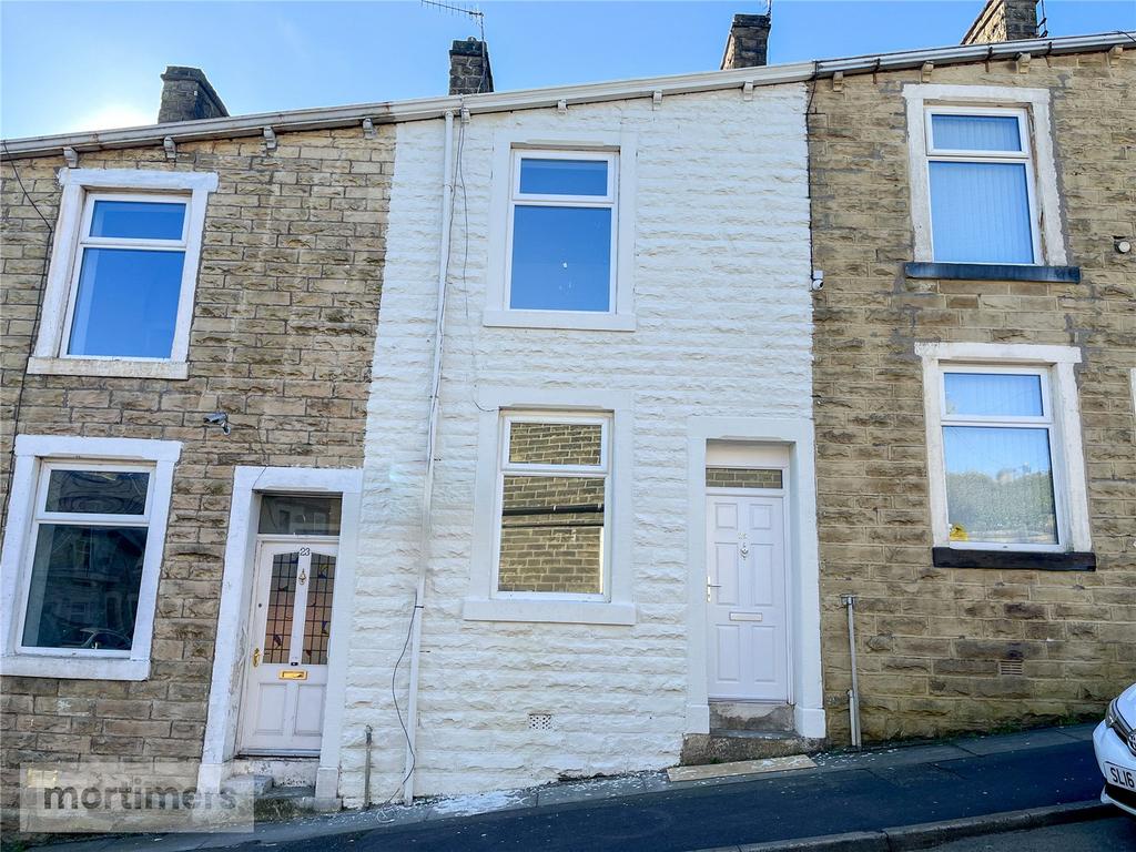 Carter Street, Accrington... 2 bed terraced house - £79,950