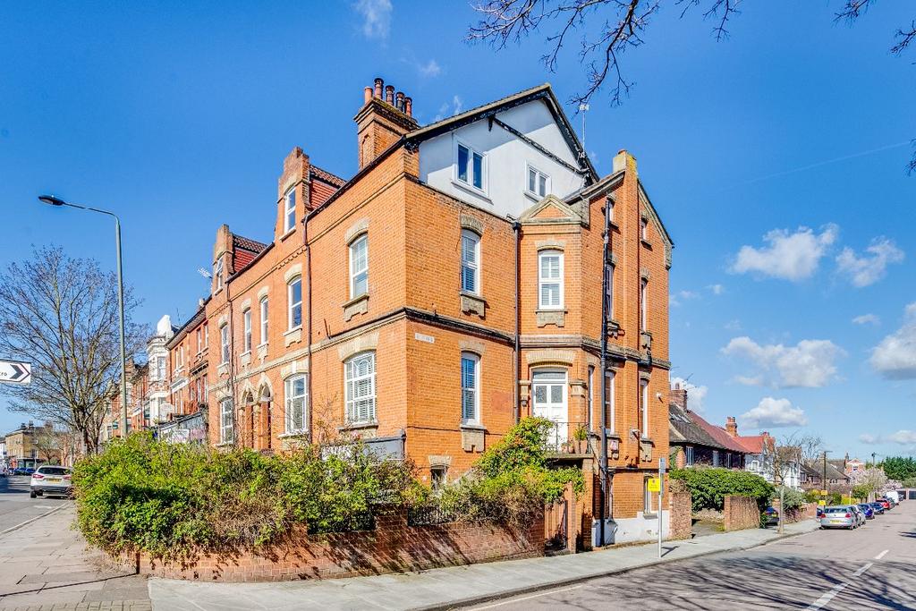Sheen Road, Richmond 4 bed end of terrace house for sale - £1,100,000