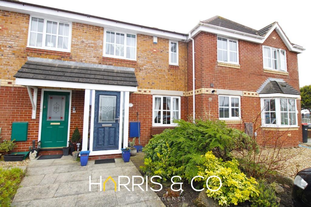 Quayside, Fleetwood, FY7 2 bed terraced house - £120,000