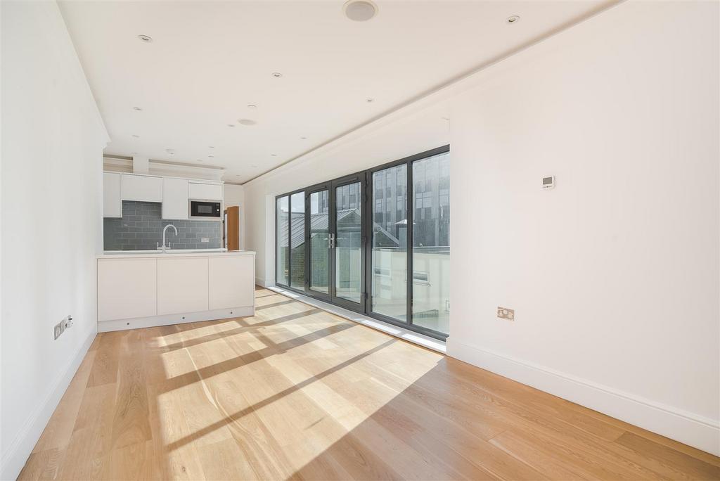 Merton Road, SW18 1 bed apartment - £305,000