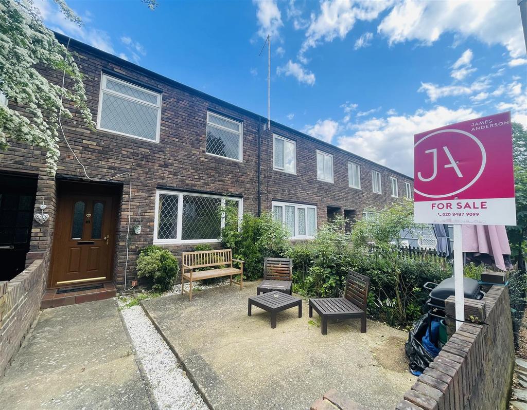 Arabella Drive, Putney, SW15 3 bed terraced house for sale - £550,000