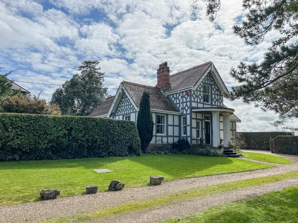 Brocks Copse Road, Wootton Bridge, Ryde 3 bed detached house for sale ...