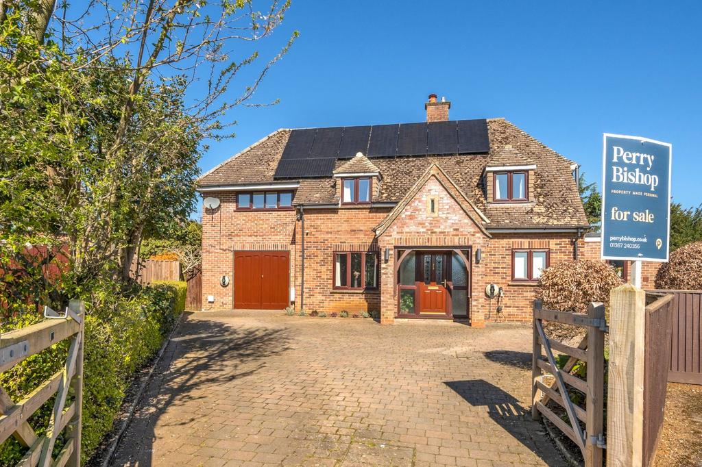 Martens Close Shrivenham Swindon Oxfordshire Sn6 5 Bed Detached