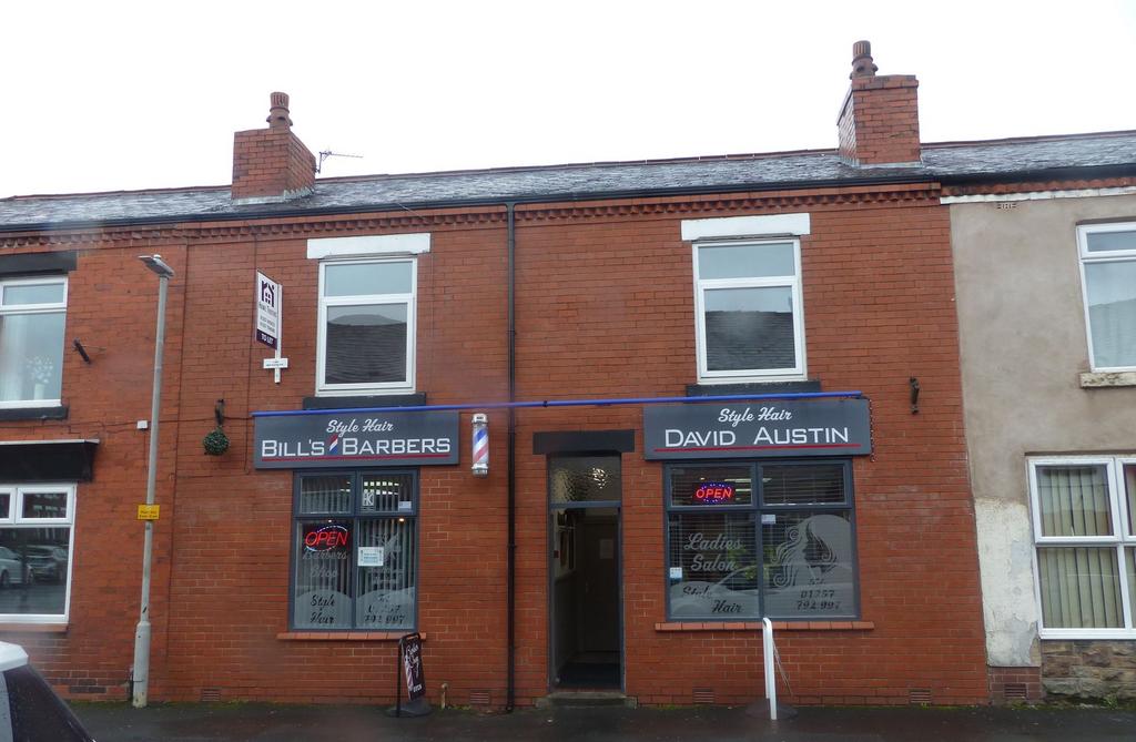 Mill Street, Coppull, PR7 5AZ 2 bed flat - £525 pcm (£121 pw)