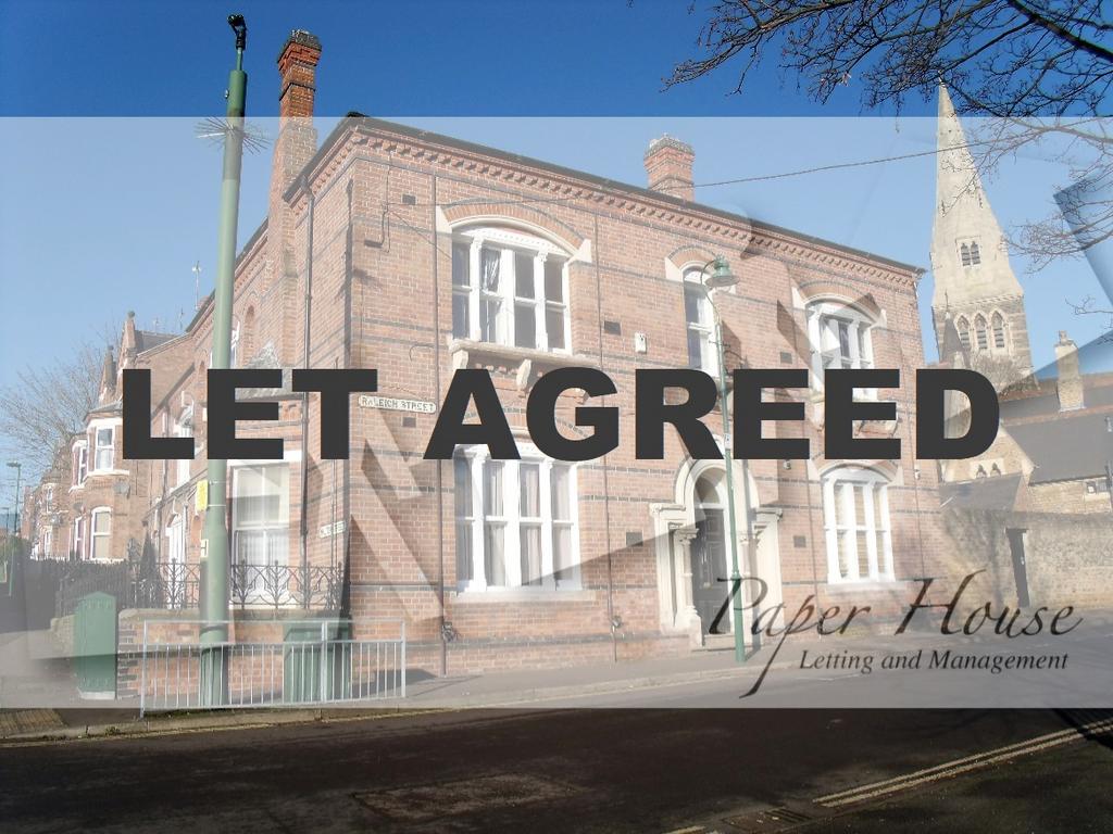 Raleigh Street, Nottingham NG7 1 bed in a house share - £477 pcm (£110 pw)