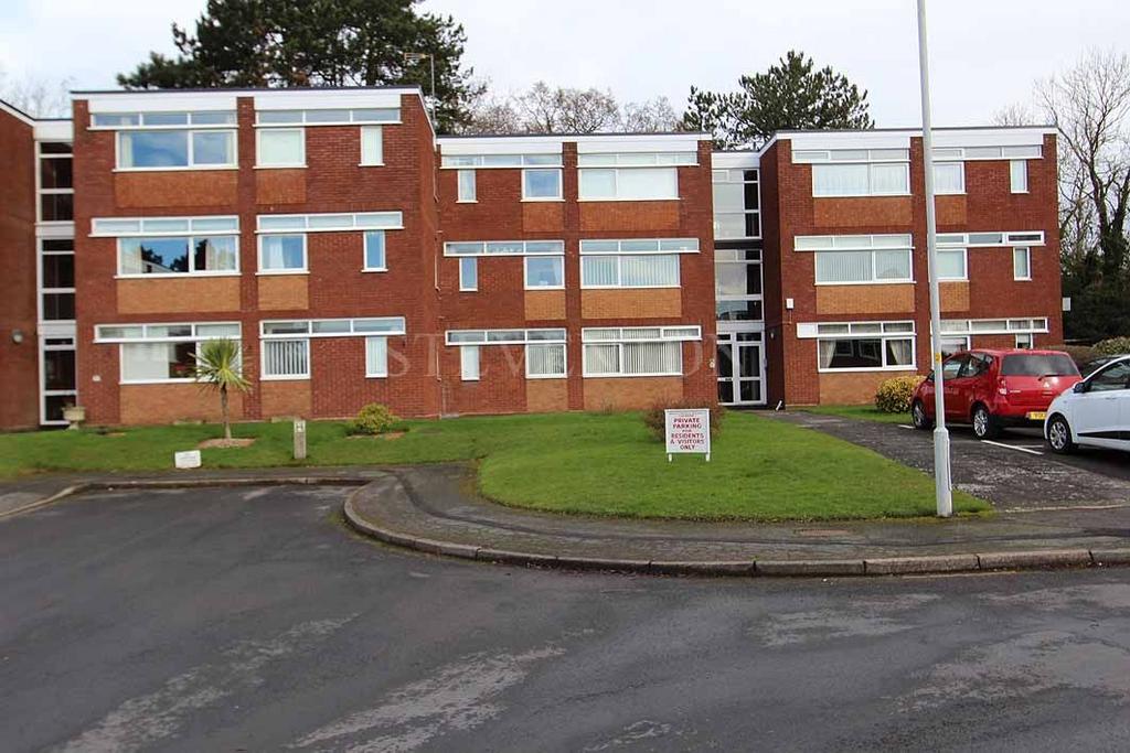 Lea Bank, Finchfield, Wolverhampton, WV3 2 bed apartment - £134,950
