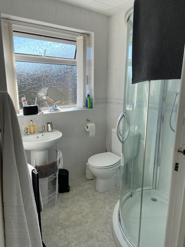 Portland Place, Sutton Cum Lound, Retford 3 bed semi-detached house for ...