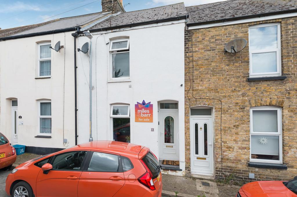 Alma Road, Ramsgate, CT11 2 bed terraced house - £195,000