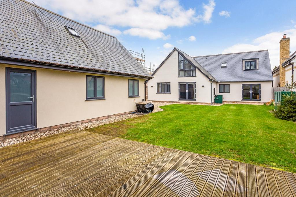 High Street, Standlake, Witney, Oxfordshire, OX29 4 bed detached house ...