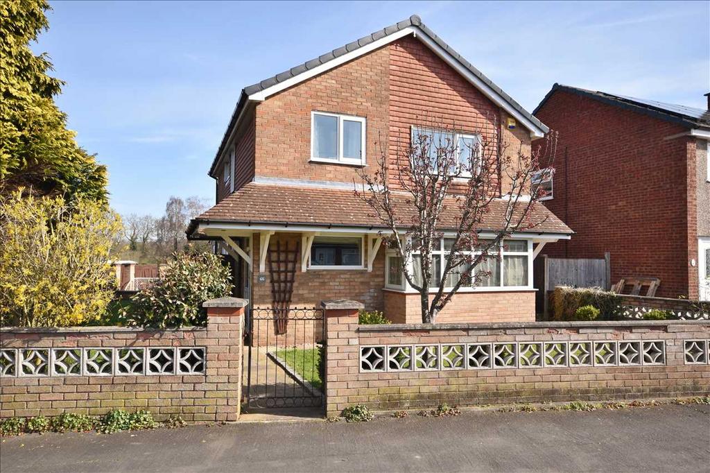 Princess Way, Euxton, Chorley 4 bed detached house - £325,000