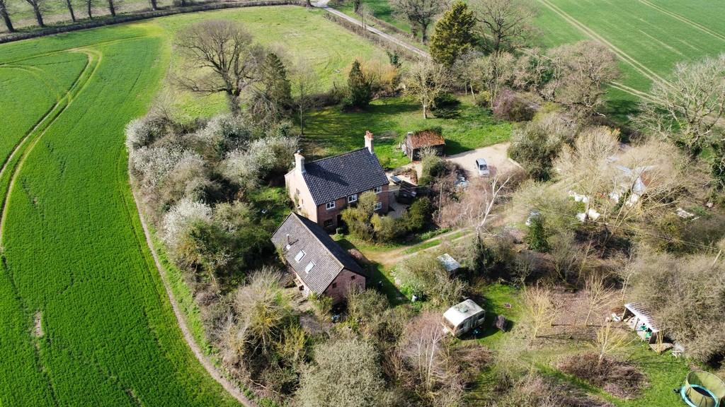 Fen Lane, Ditchingham, Bungay 2 bed cottage - £275,000