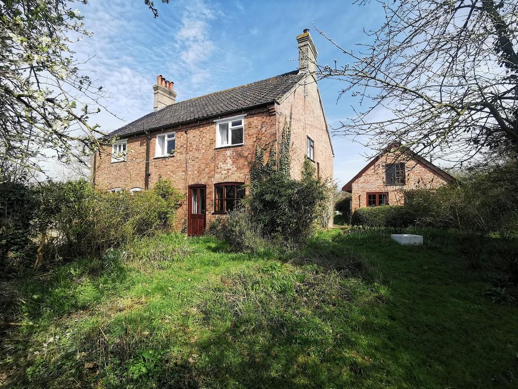 Fen Lane, Ditchingham, Bungay 2 bed cottage - £275,000
