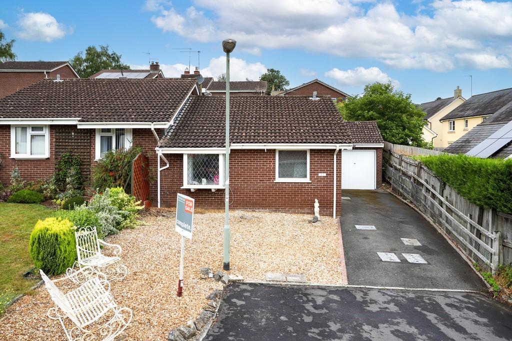 Reynell Road Ogwell Newton Abbot 2 Bed Semi Detached Bungalow For