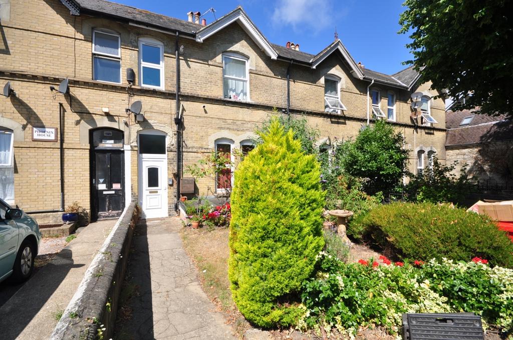 Prospect Road Shanklin PO37 2 bed apartment - £750 pcm (£173 pw)