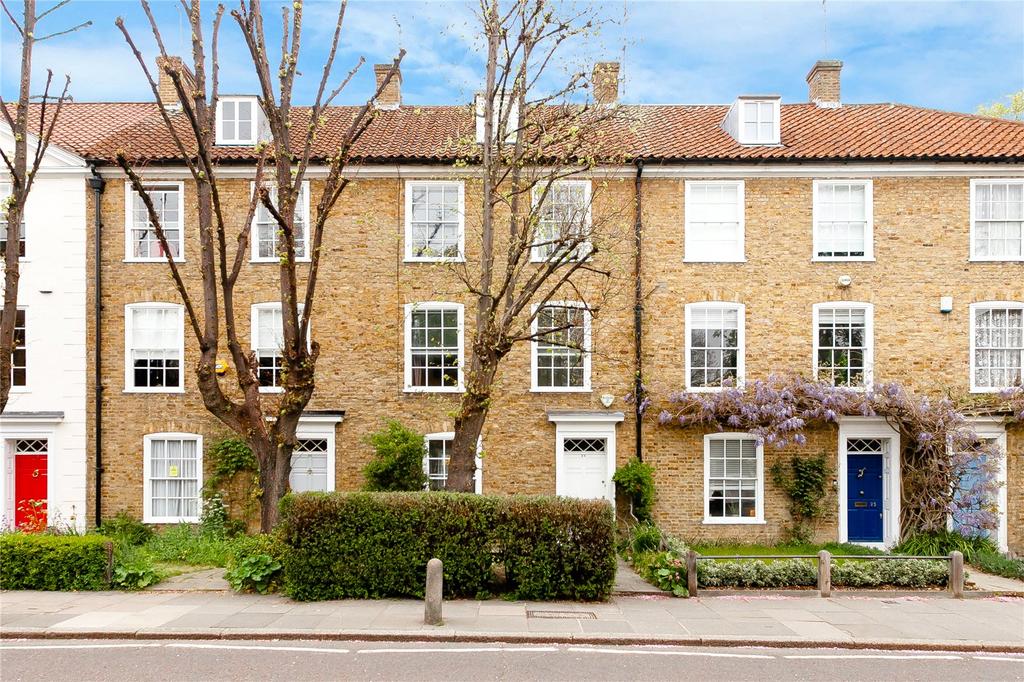 Canonbury Place, Canonbury... 4 bed terraced house - £5,000 pcm (£1,154 pw)