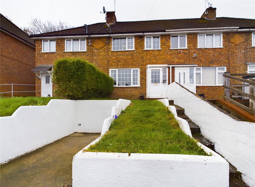 Thirlmere Avenue, Tilehurst, Reading, Berkshire, RG30 3 bed terraced ...