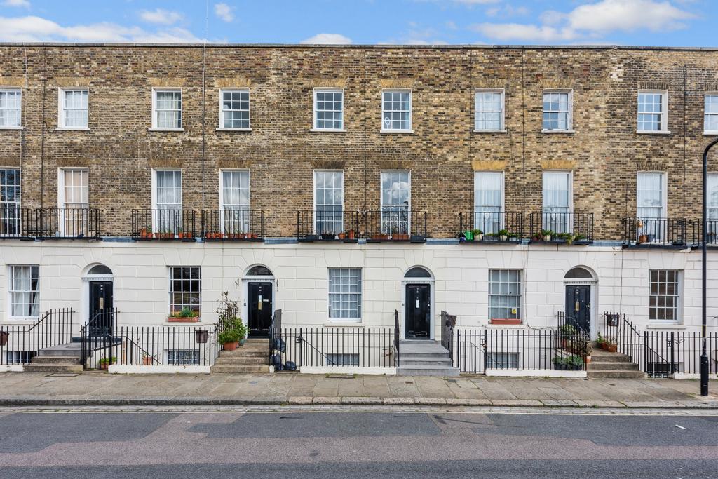 Charrington Street, London NW1 2 bed maisonette - £800,000