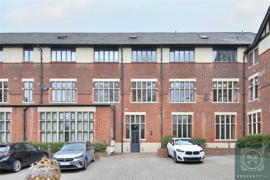 Courtyard House, London, NW7 3 bed apartment - £4,500 pcm (£1,038 pw)