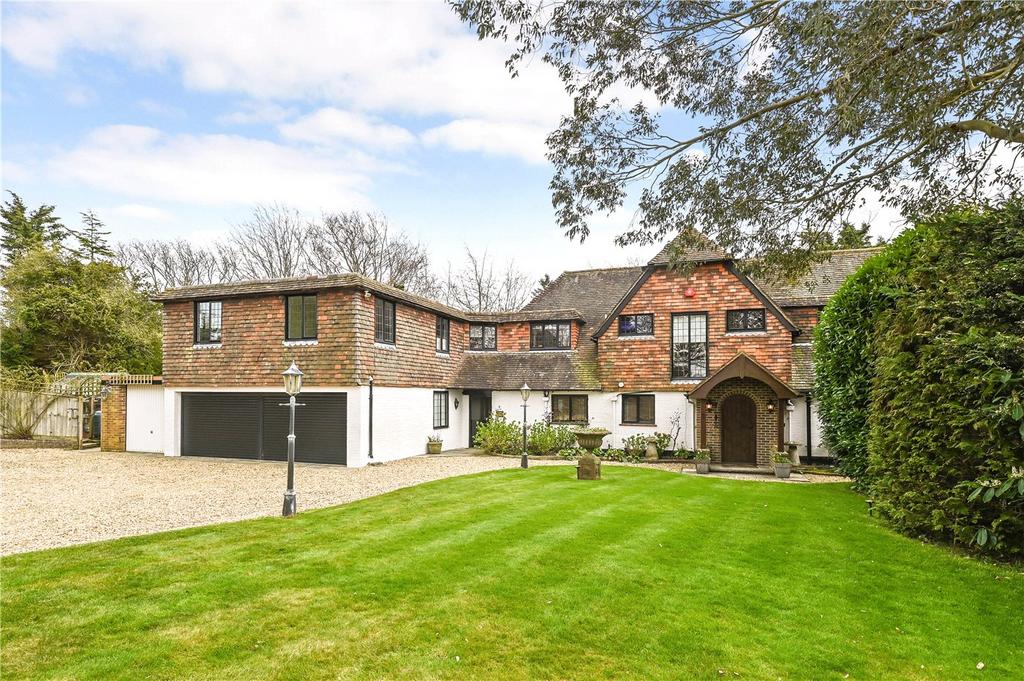 The Thatchway, Angmering... 5 bed detached house - £1,375,000