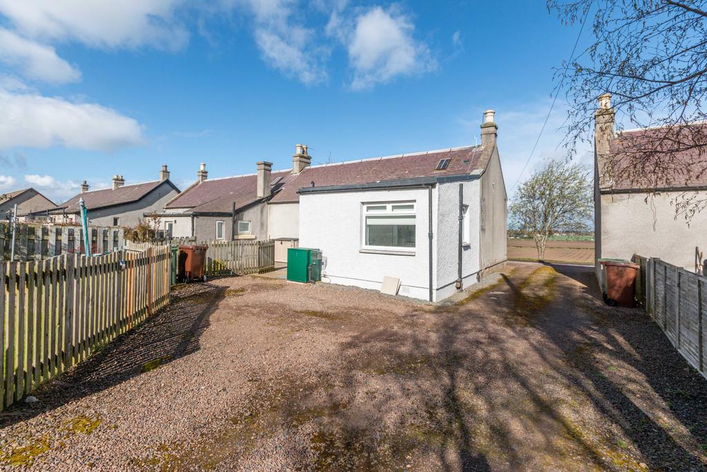 Carberry Mains Farm Cottage... 2 bed property - £950 pcm (£219 pw)