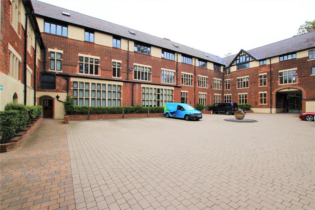 The Ridgeway, London, NW7 5 bed penthouse - £5,000 pcm (£1,154 pw)