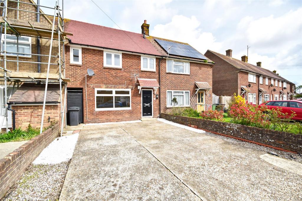 Lea Avenue, Rye 3 bed house - £1,200 pcm (£277 pw)