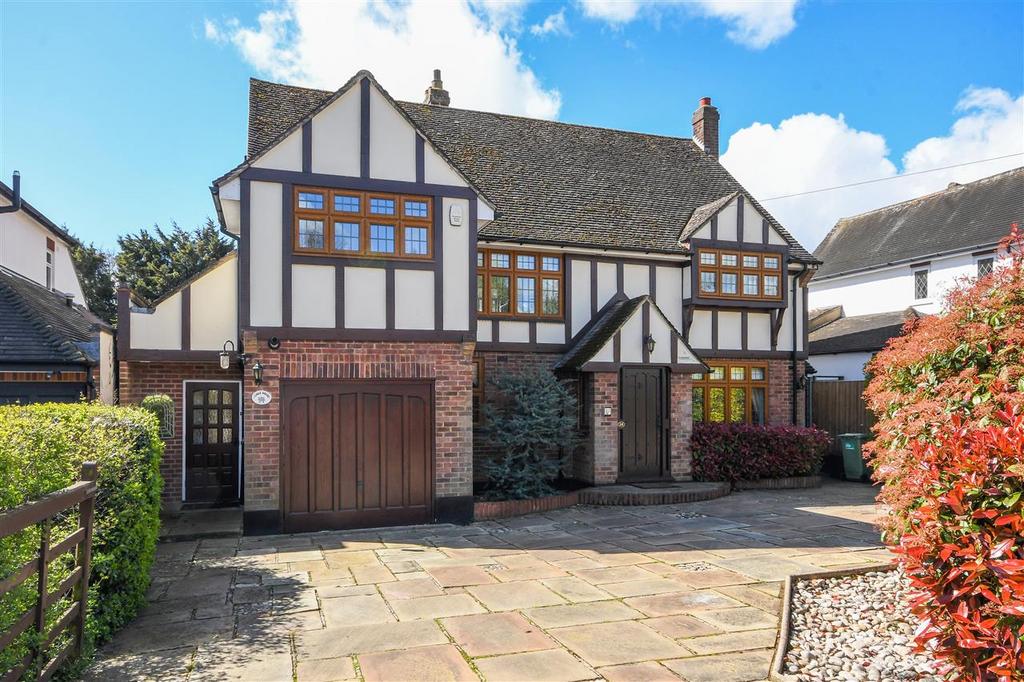 The Fairway, Upminster 4 bed detached house - £1,575,000