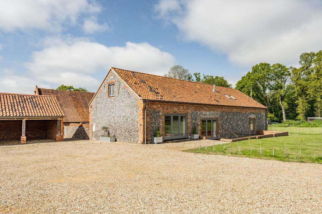 Manor Farm Barns, Bessingham... 4 bed barn conversion - £875,000
