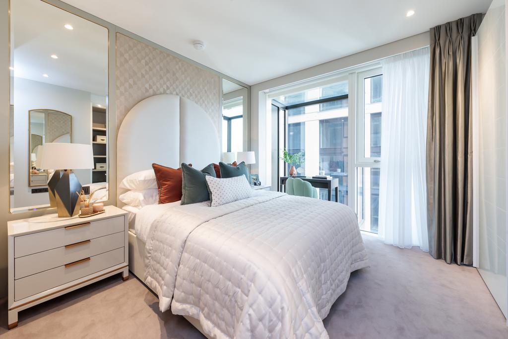 8 Casson Square, Southbank Place, SE1 2 bed apartment for sale - £1,870,000