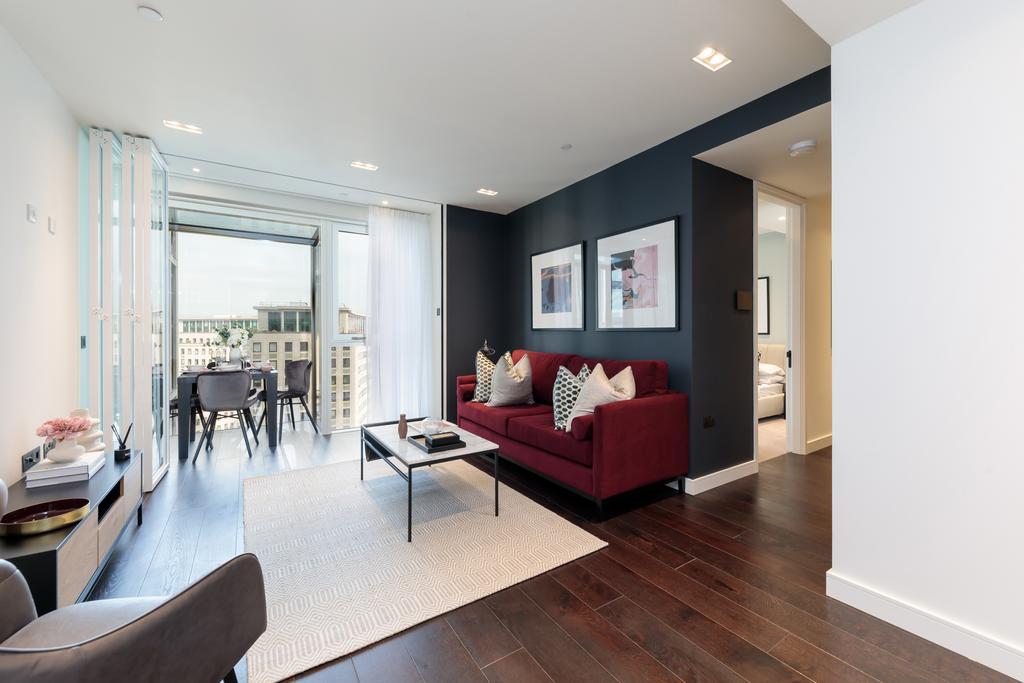 8 Casson Square, Southbank Place, SE1 2 bed apartment for sale - £2,057,500